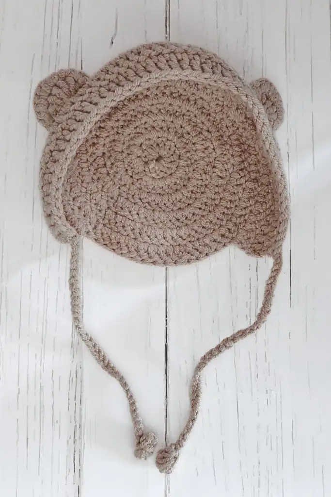 How to Crochet a Mini Earflap Bear Hat (Free Pattern) | The LILI Path