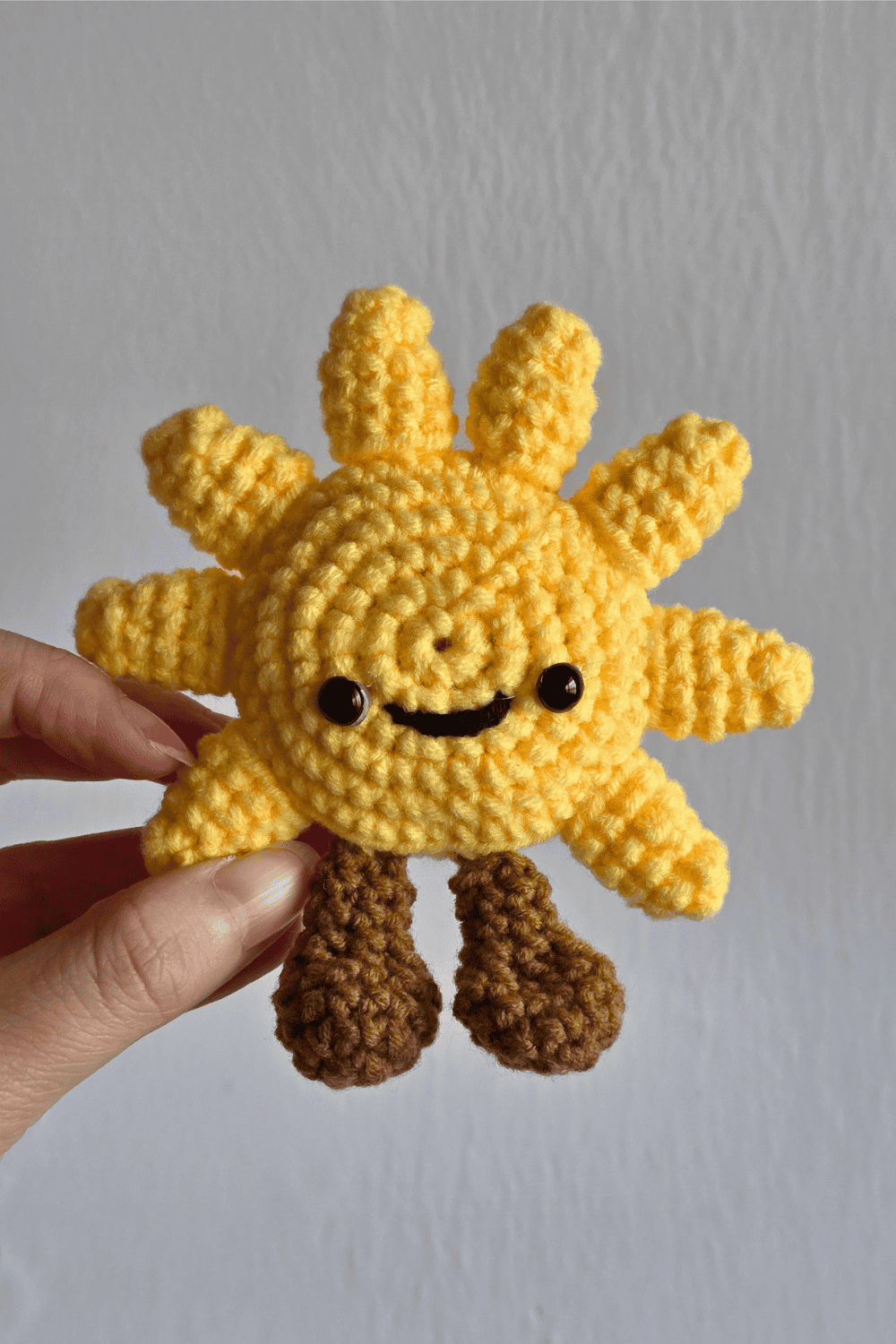 Jellycat Inspired Crochet Sun Plush (Free Pattern) | The LILI Path